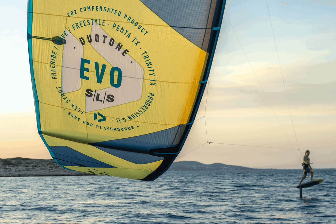 DUOTONE Evo SLS ᐅ Your perfect allround freeride kite!