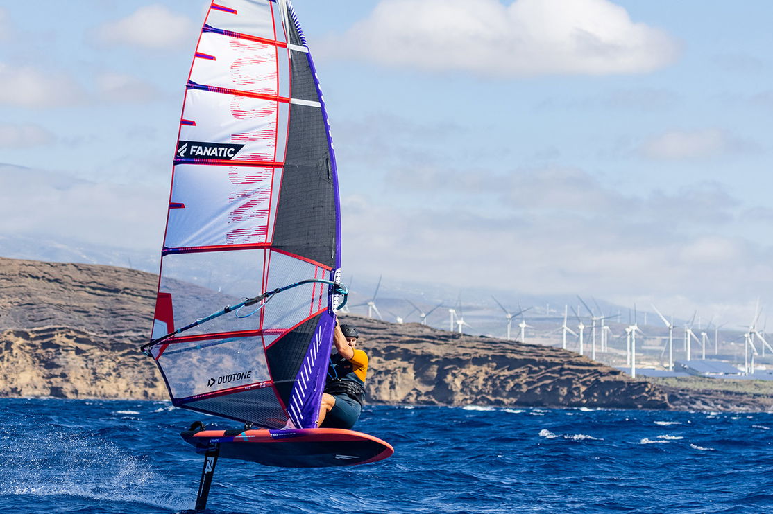 WARP_FOIL 20.23 ᐅ foil racing sail | DUOTONE Windsurfing