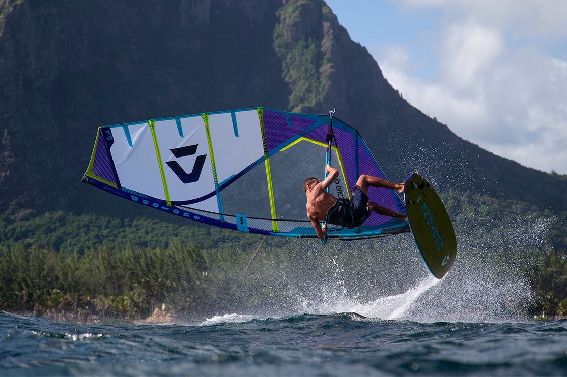 DUKE 2024 ᐅ Jump N'Ride sail | DUOTONE Windsurfing