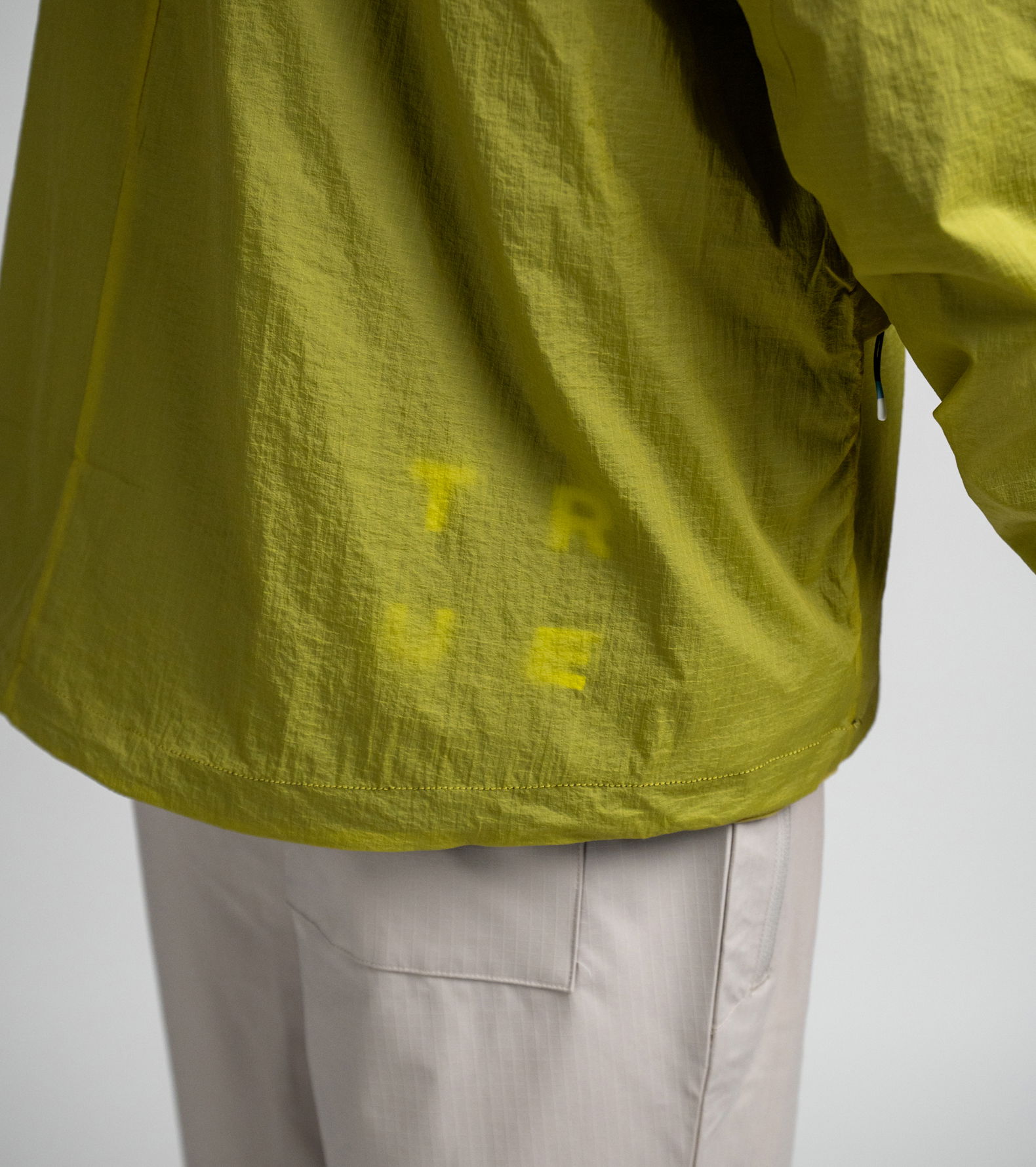 Duotone Jacket Explore Multishell: Stylish Unisex Apparel for Adventures