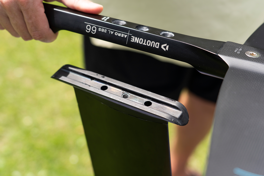 DUOTONE Mast AL 3BS QM ᐅ Quick Mount Aluminum Mast for All Foiling ...