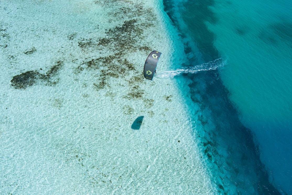 Duotone Kiteboarding Evo D/LAB 2026 | Ultimate High-Performance Kite