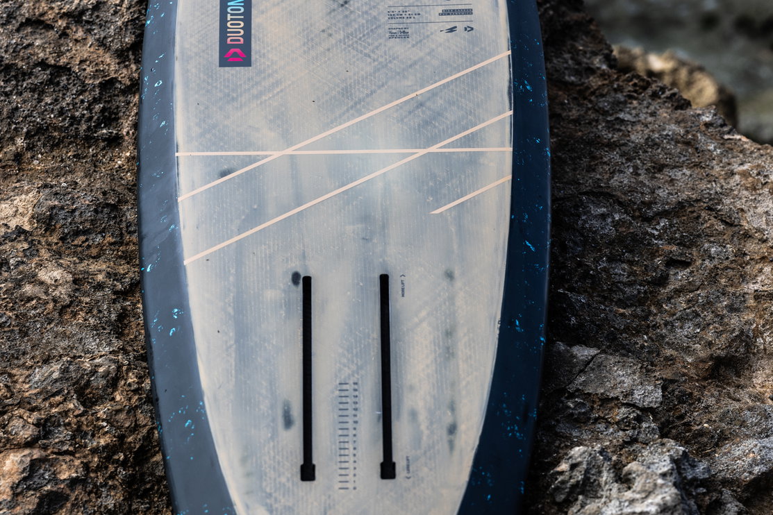 DUOTONE Skybrid SLS ᐅ Mid-Length Performance Board for Multiple Foiling ...